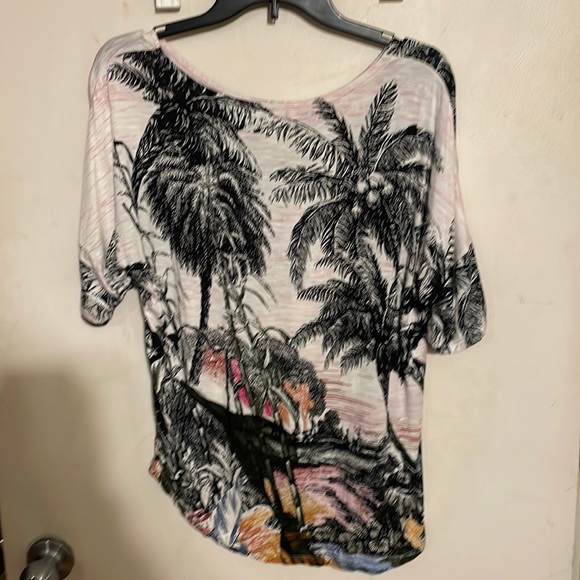 Christopher & Banks | Tops | Womans Christopher Hanks Petite Palm Tree ...